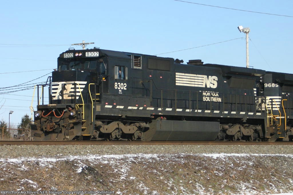 NS 8302